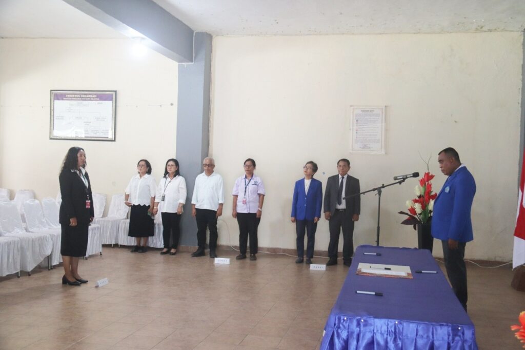 Dekan FPIK Unpatti Lantik Koordinator Program Studi Oseanografi ...